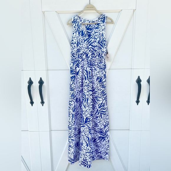 Sincerly Jules | Dresses | Sincerely Jules Racer Button Back Maxi Dress ...